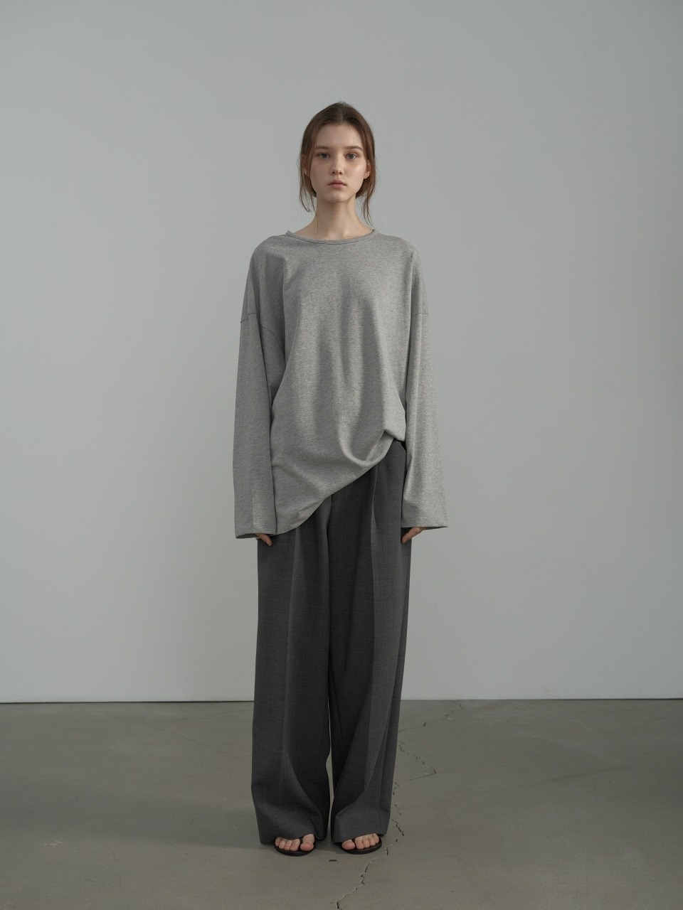 [2차] OVERSIZED ROUND T-SHIRT_4COLOR - 감도 깊은 취향 셀렉트샵 29CM